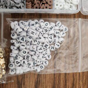 Michaels | Office | New Jewelry Making Kit 600 Polymer Clay Beads ...